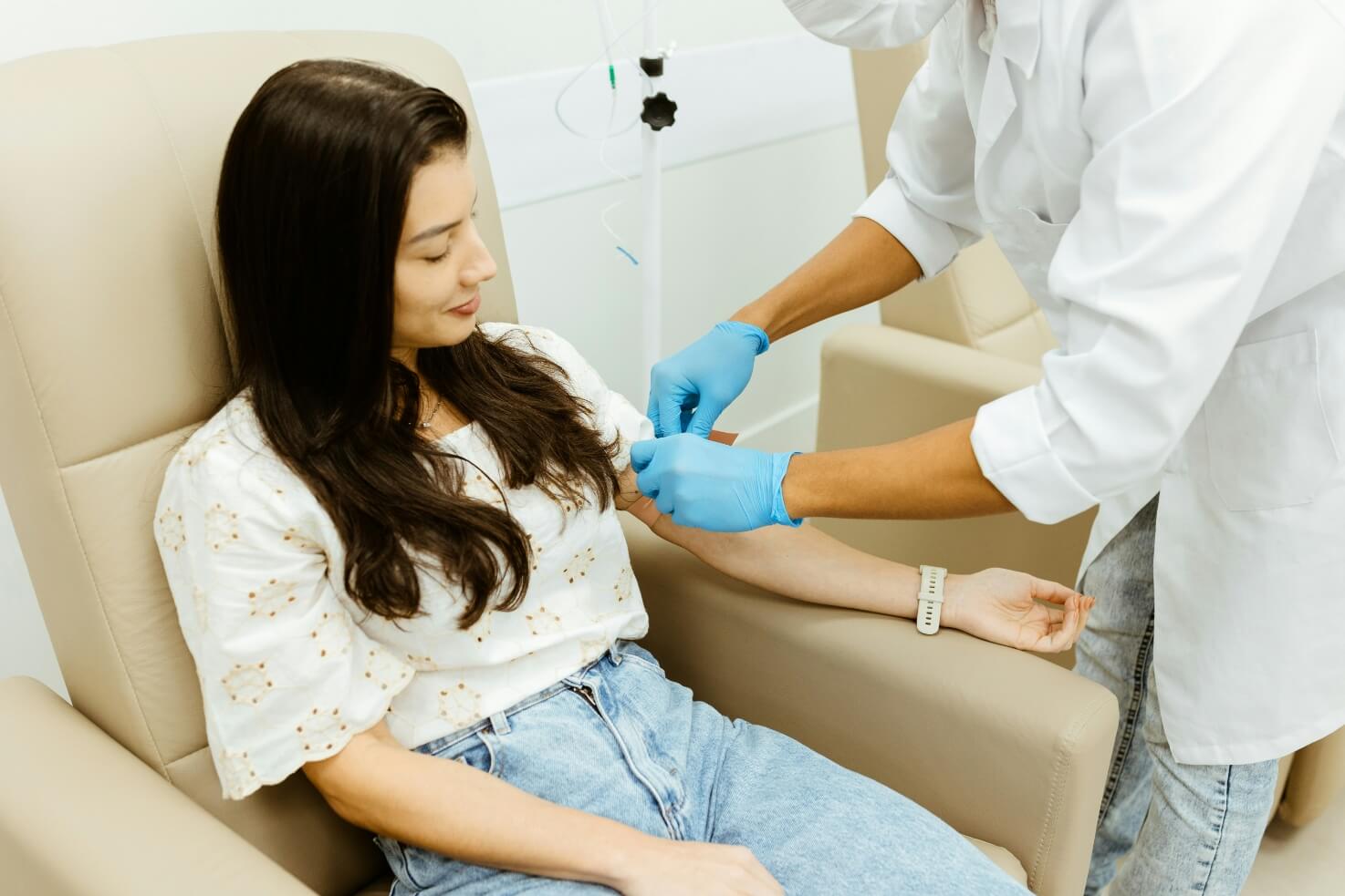 Home Infusion (IV) Therapy - Essential Wellness of South Florida